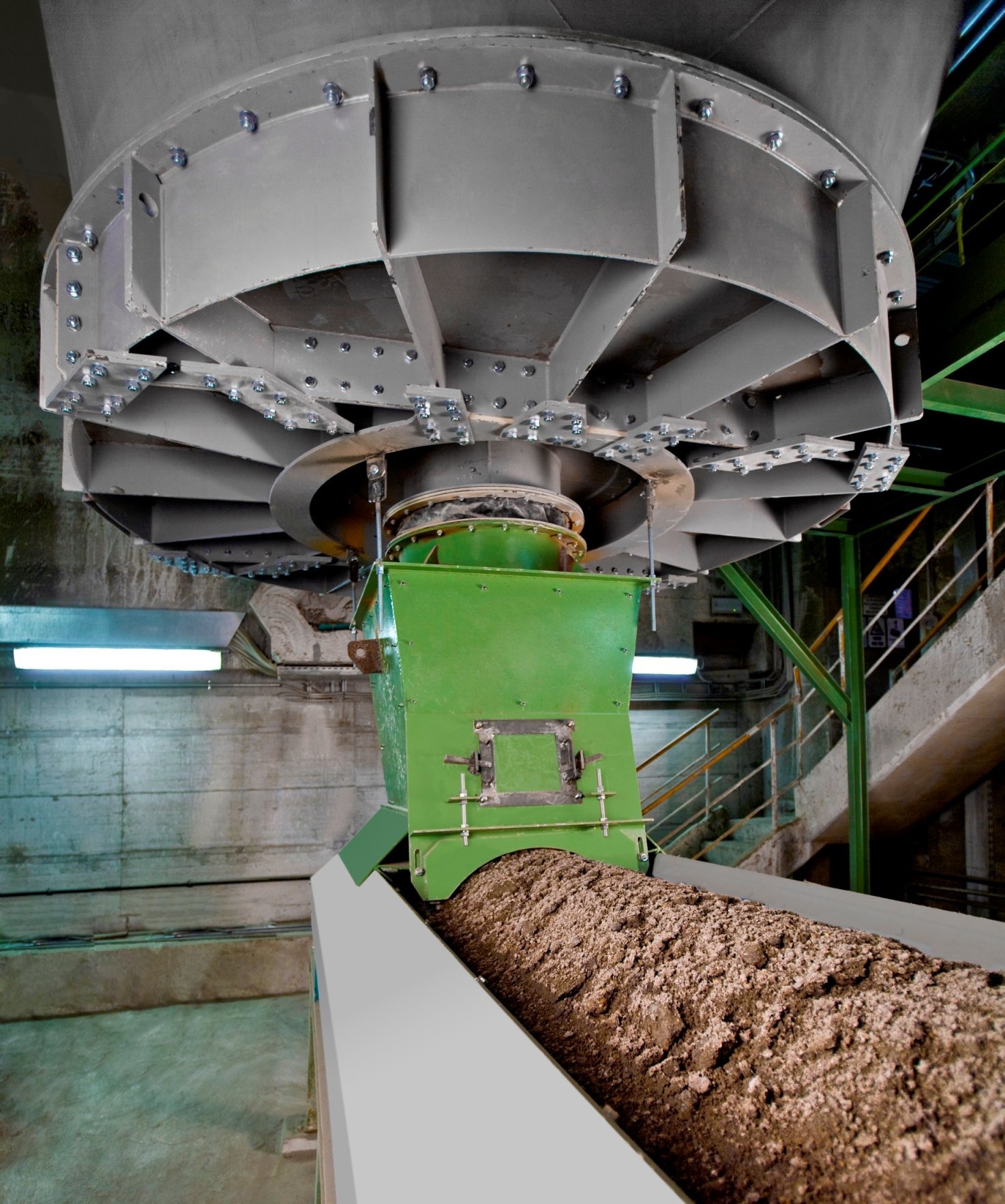 Order awarded for AUMUND machines at LafargeHolcim in France - AUMUND Group