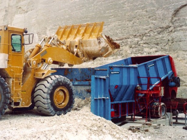 Clean cement and clinker handling with SAMSON´s dust-controlled ...