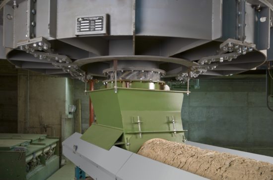 Discharge Systems - AUMUND Group