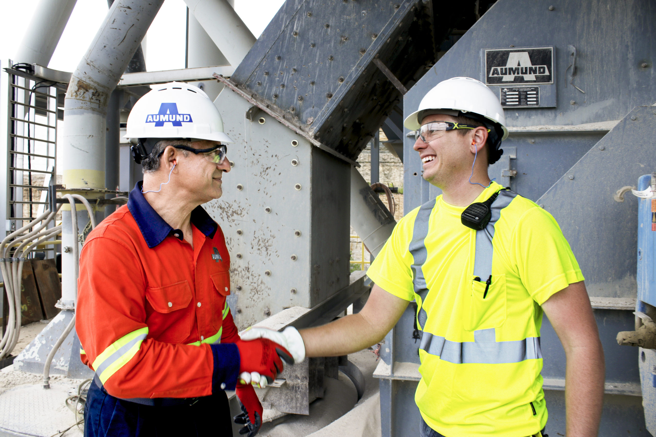 AUMUND NEWS 2//2022 - Products. Projects. Progress - AUMUND Group