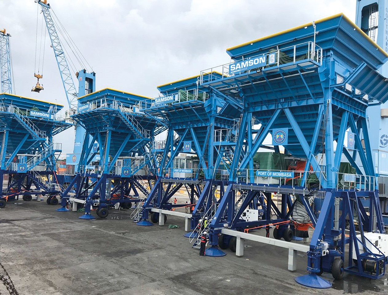 SAMSON NEWS 5/2022 – Products. Projects. Progress - AUMUND Group