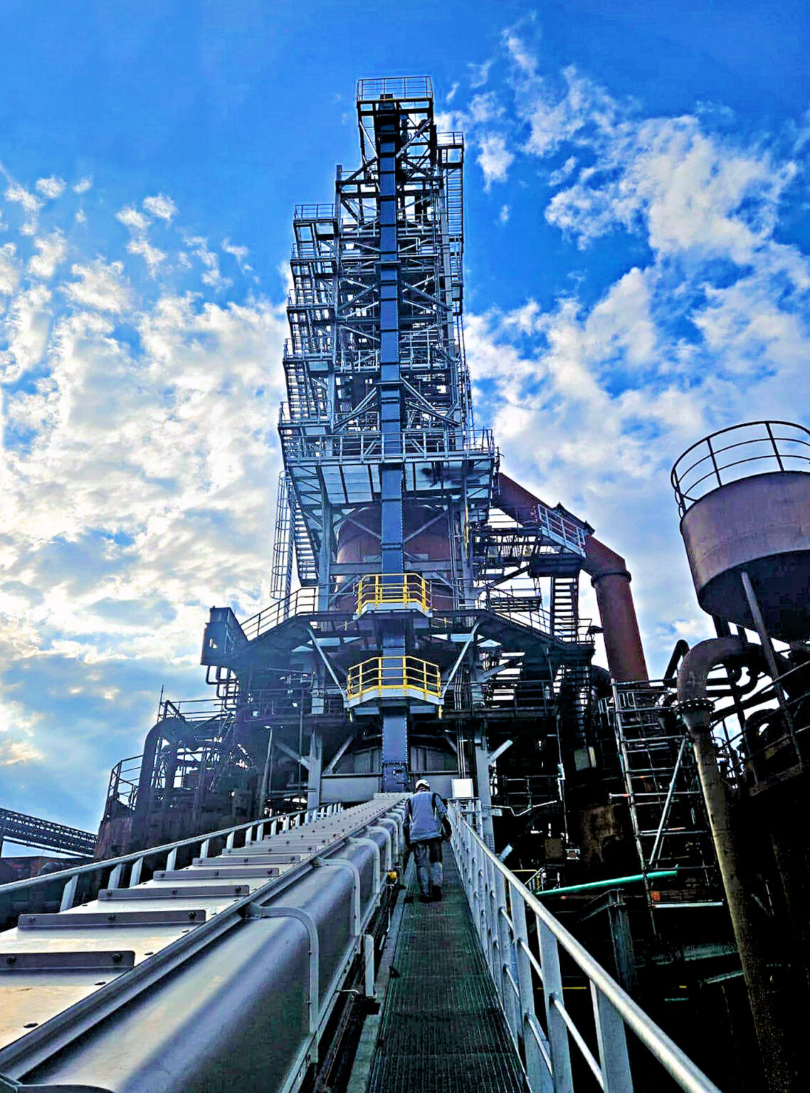 Conveyor installation at the birthplace of Direct Reduction - AUMUND Group